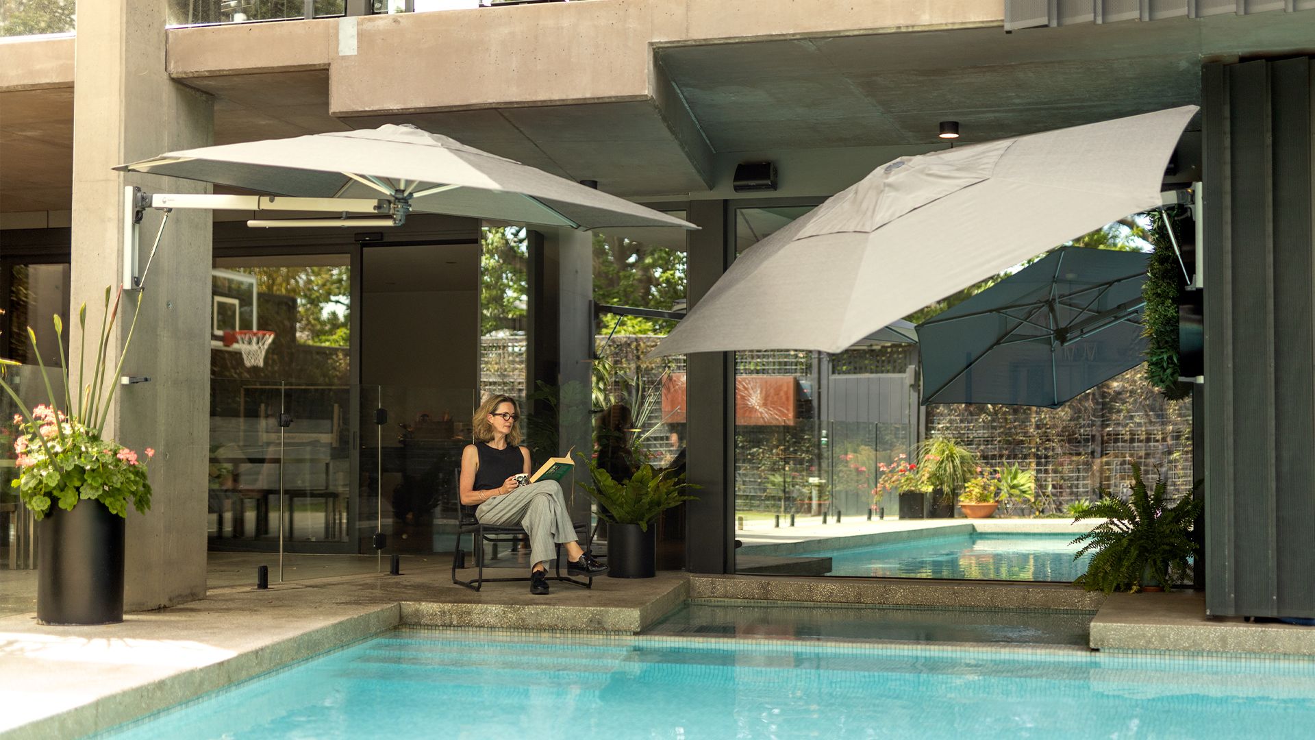 Shadowspec Retreat™ - Wall Mounted Umbrella